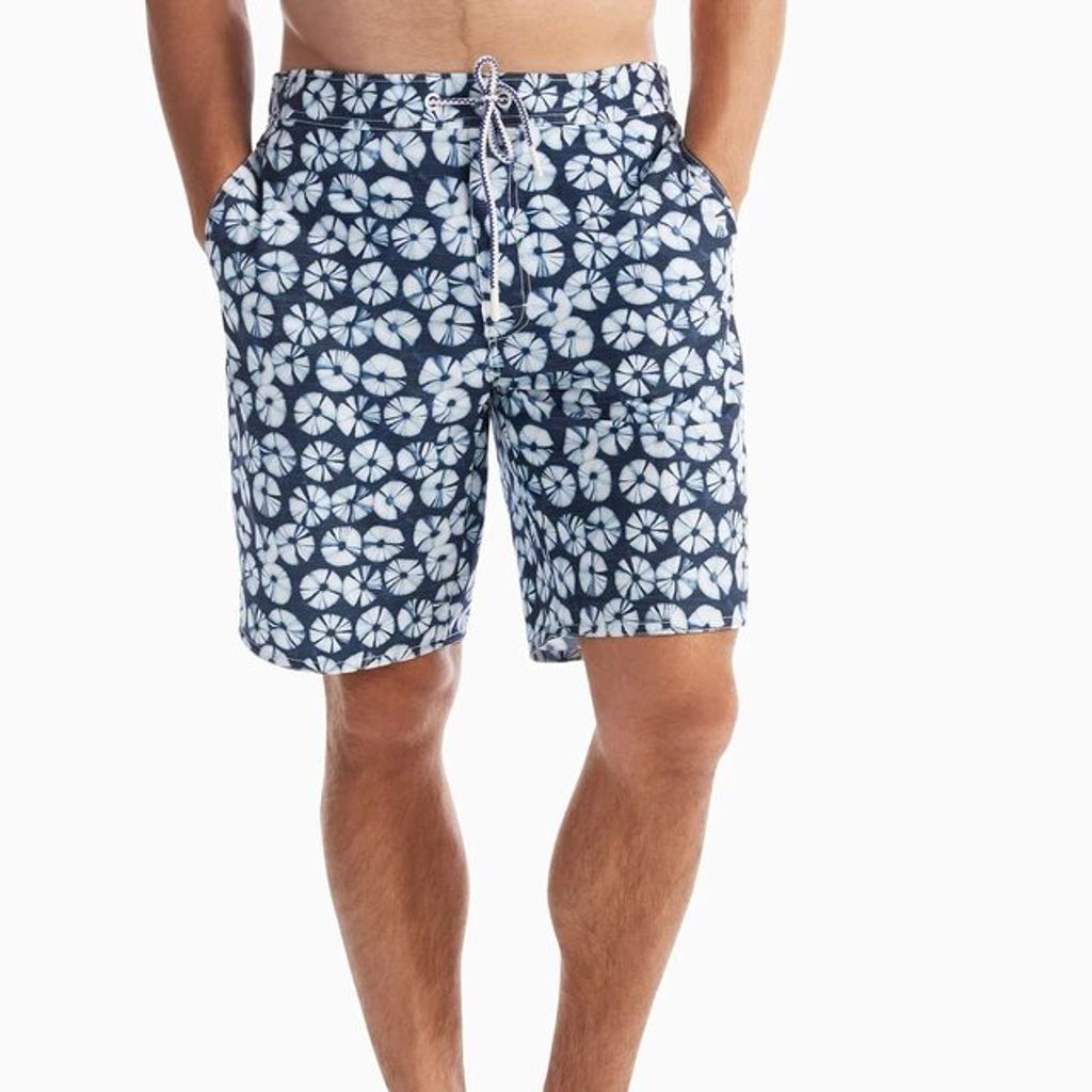 Turks Half Elastic Surf Short by Johnnie-O – Country Club Prep