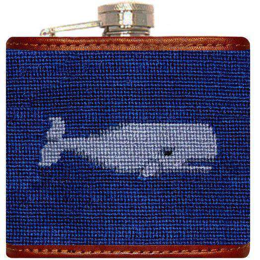 Smathers and Branson Whale Needlepoint Flask in Navy – Country Club Prep