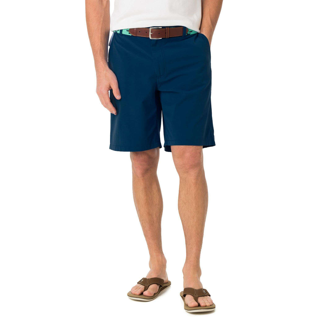 Southern Tide Tide to Trail Performance Shorts in Yacht Blue – Country ...