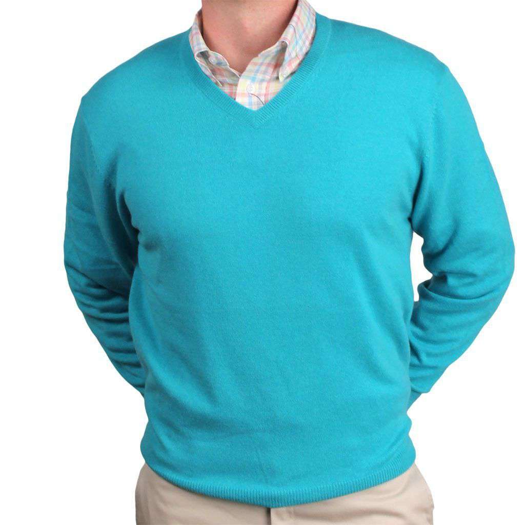 Country Club Prep Ivy League Cashmere V-Neck Sweater in Reef Green